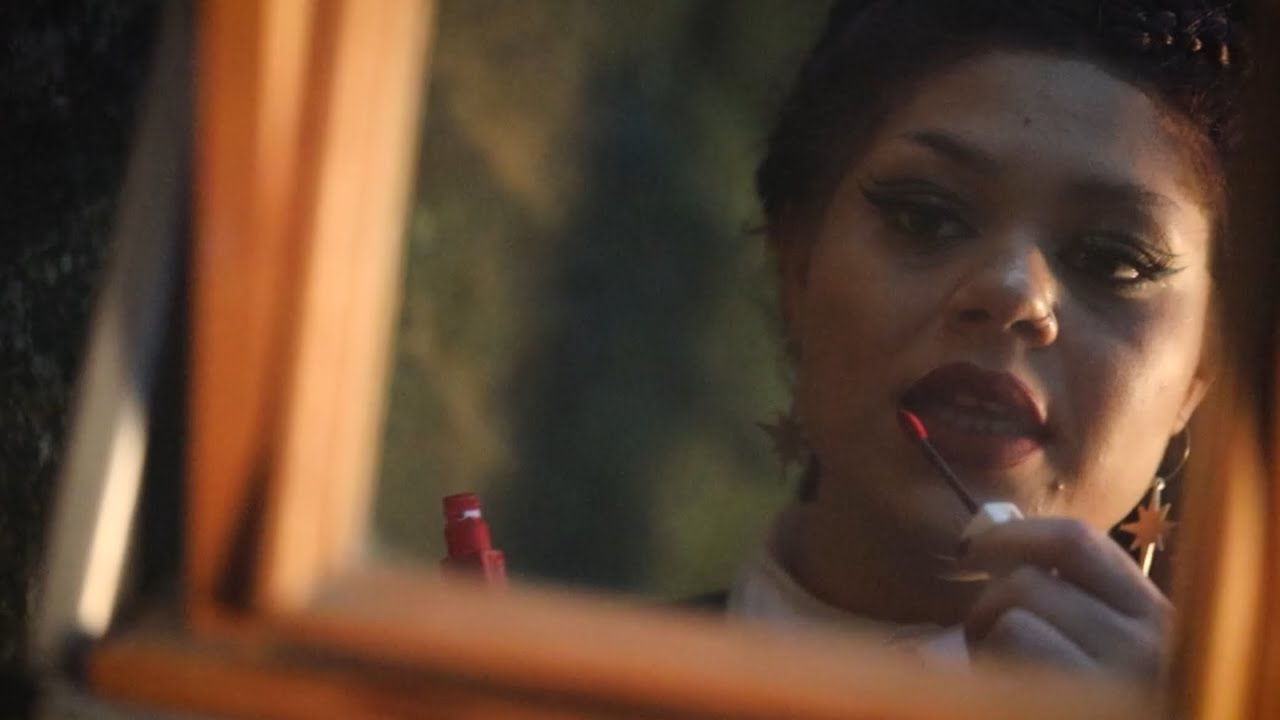 Cherym dévoile un nouveau clip pour 'Alpha Beta Sigma' - Hard Rock Mag